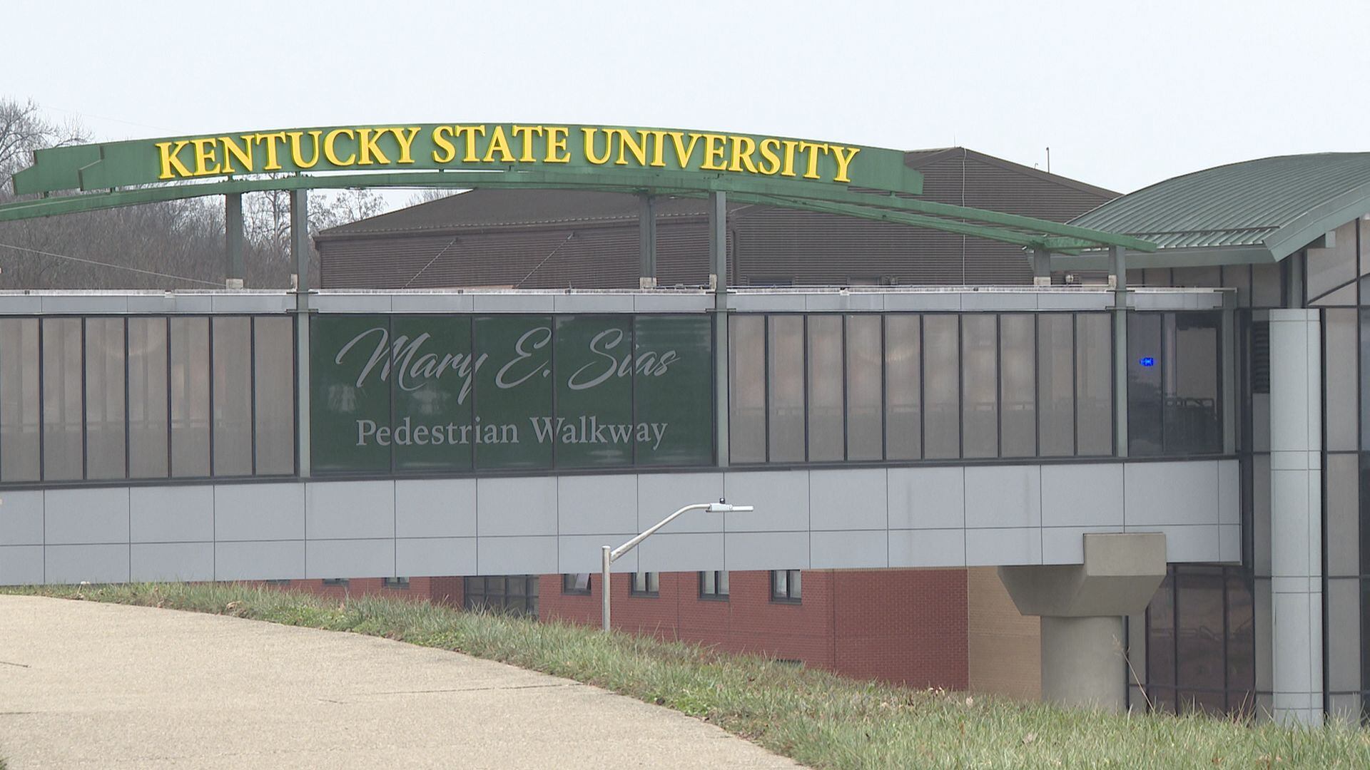 Kentucky State University students head home for break carrying weight ...