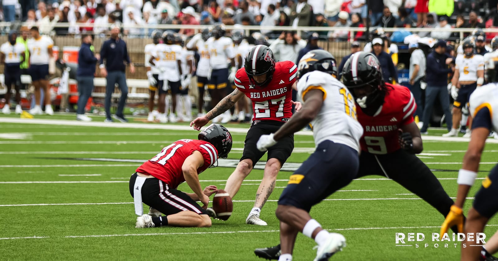 Texas Tech kicker Upton Bellenfant to enter the portal