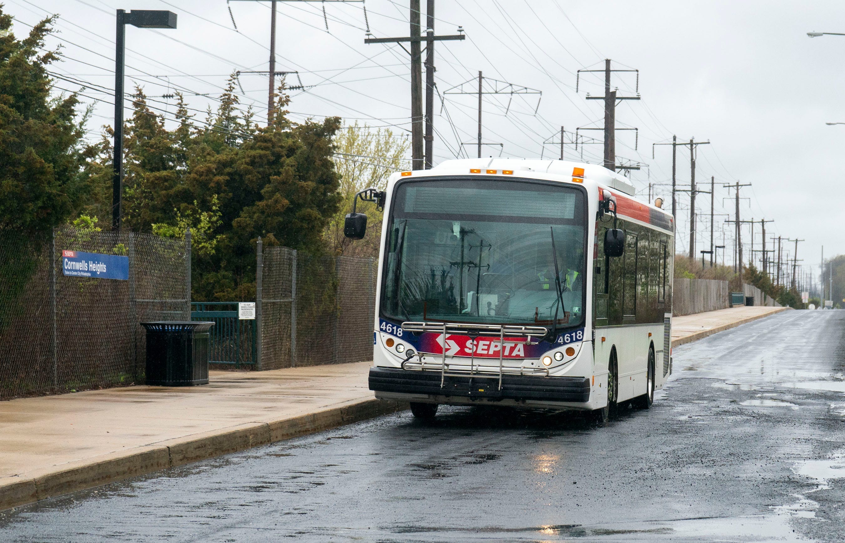 SEPTA reaches tentative deal with suburban transit operators union