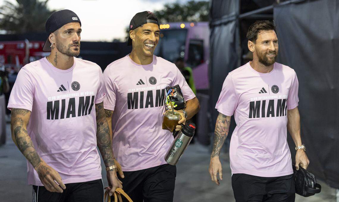 Messi heads to India, Inter Miami makes roster moves, Ian Fray signs ...