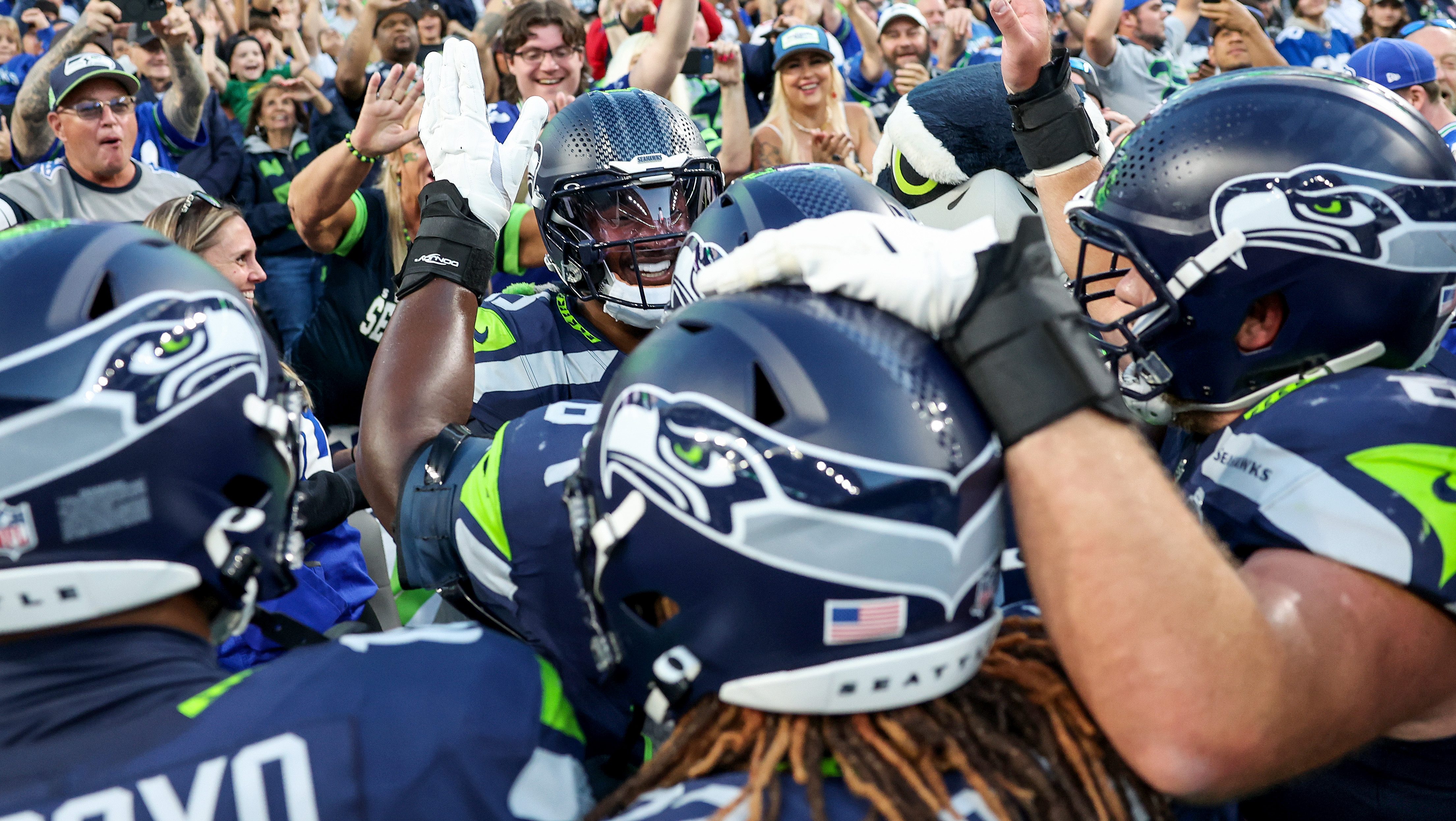 From LOB to MOB.: Seattle’s new identity takes over