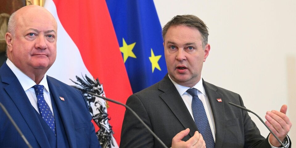 Kanzlerfrage: Babler und Stocker von Kickl deklassiert