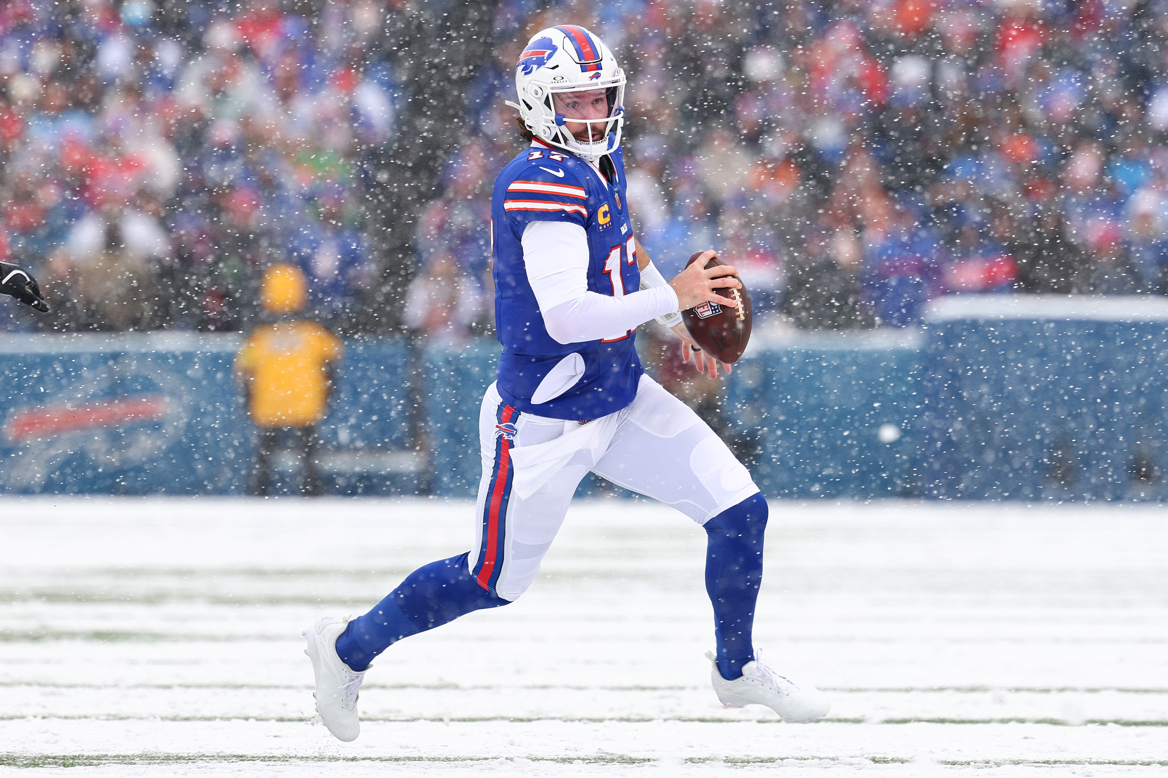 Bills QB Josh Allen gets honest on turnovers before crucial Patriots game