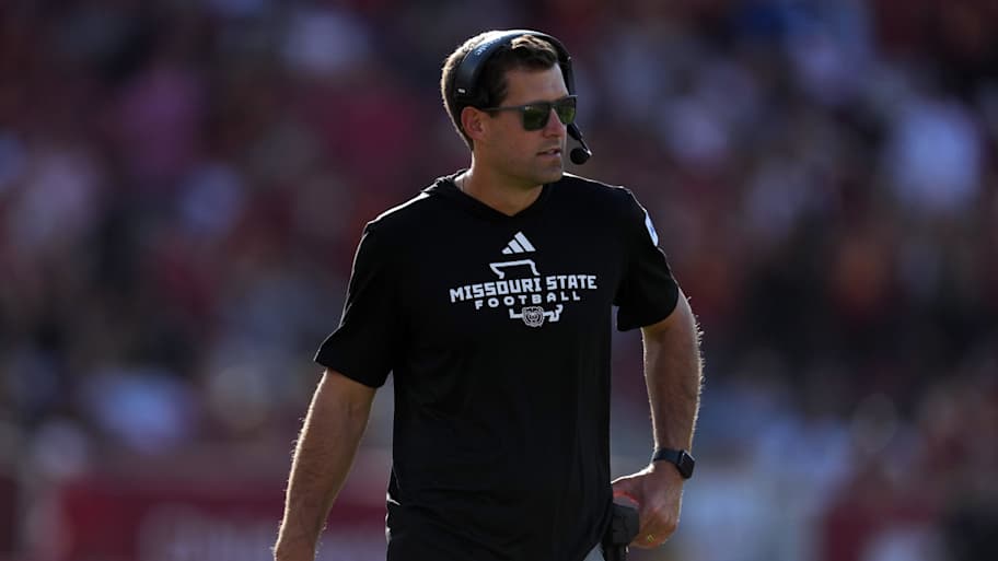 Coastal Carolina hires Missouri State's Ryan Beard as new head coach