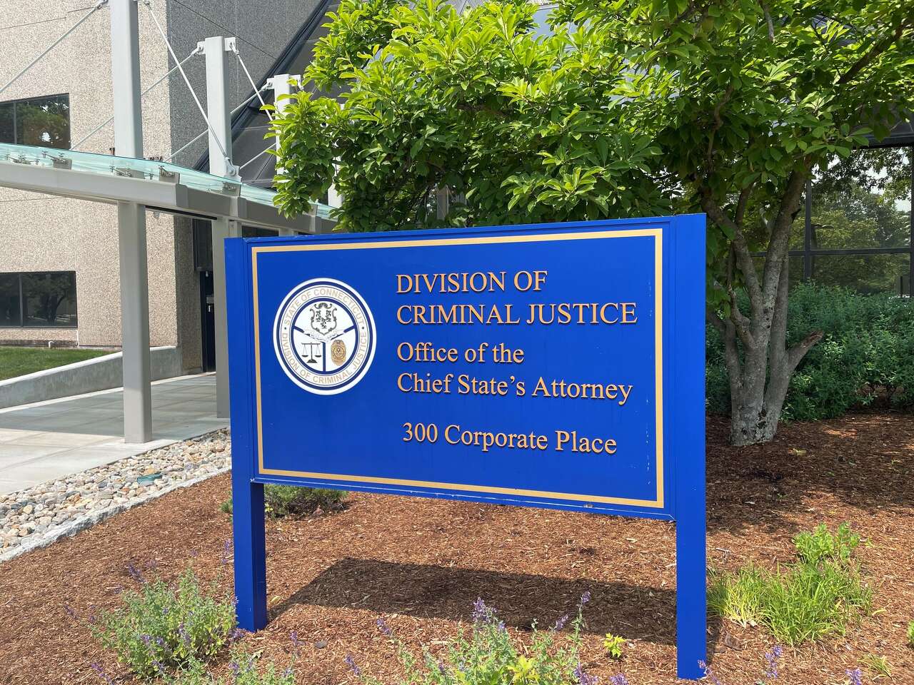 Haddam construction company owner arrested for failing to provide ...