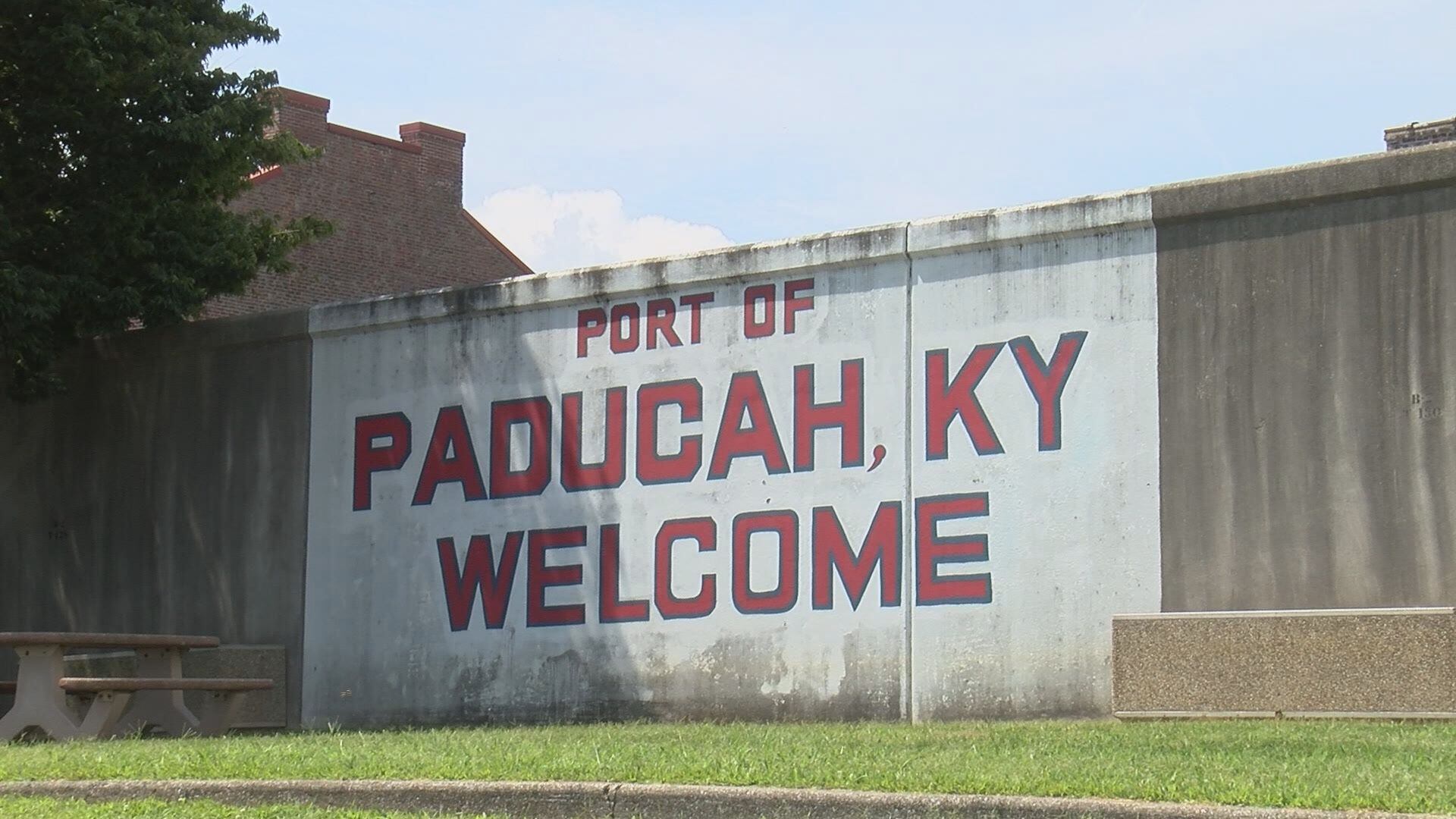 Volunteers to clean Paducah’s downtown riverfront