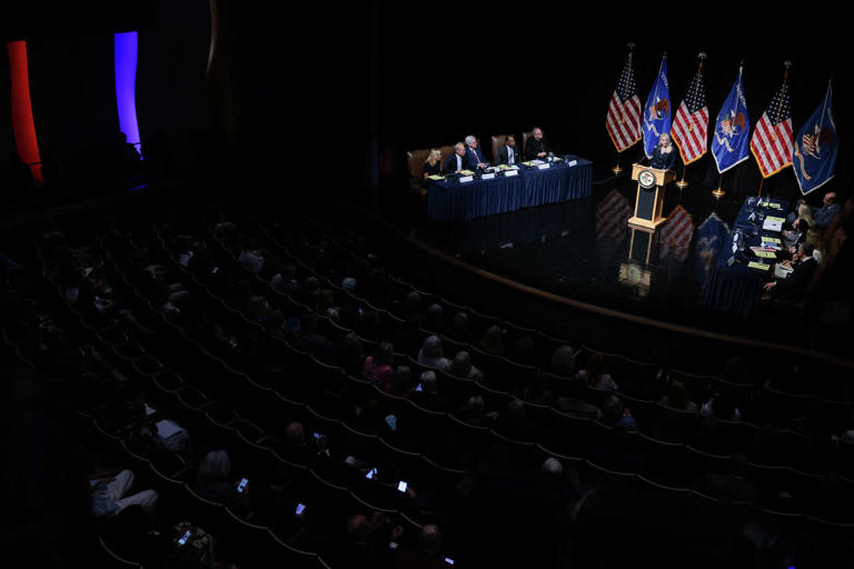Dallas megachurch pastor rails against IRS during religious liberty hearing