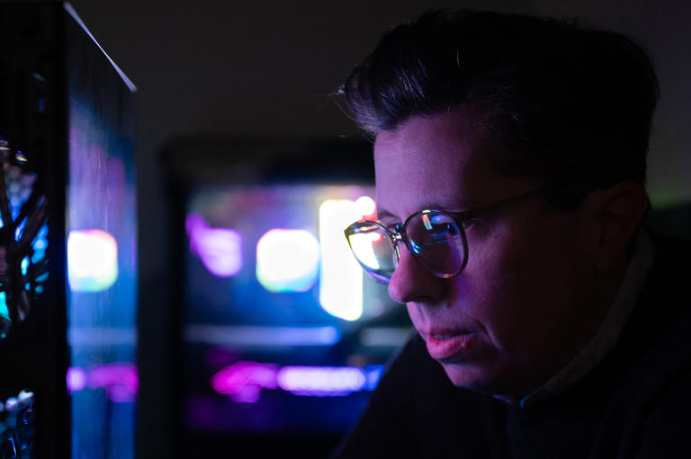 Hopkins neurologist designed artificial intelligence to work like a ...