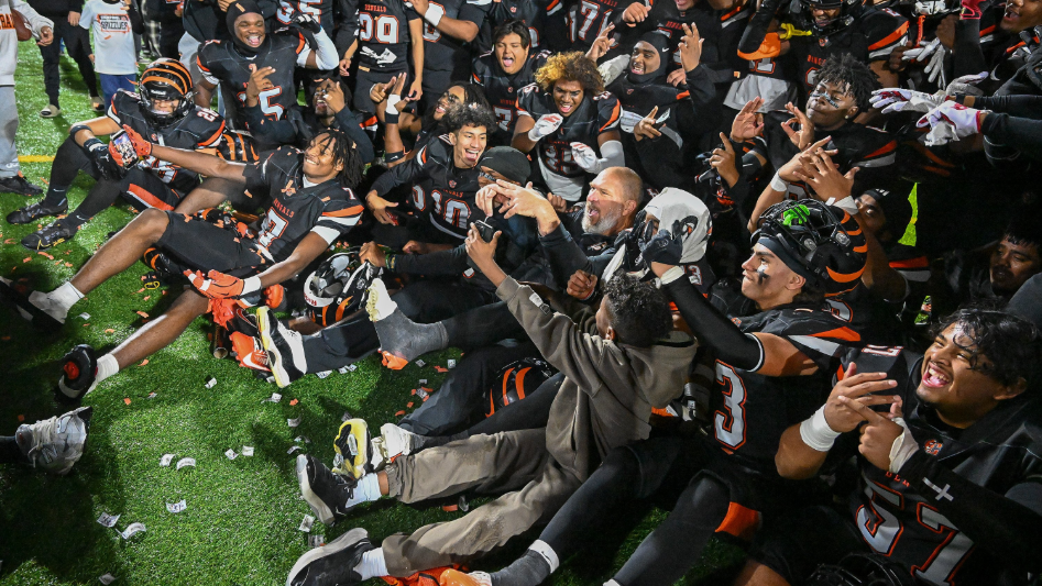 Q&A with Central East senior OL Tyson Cook. His thoughts on state title ...