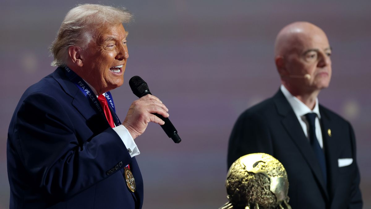 FIFA didn't revoke Trump's peace prize after board members launched ...