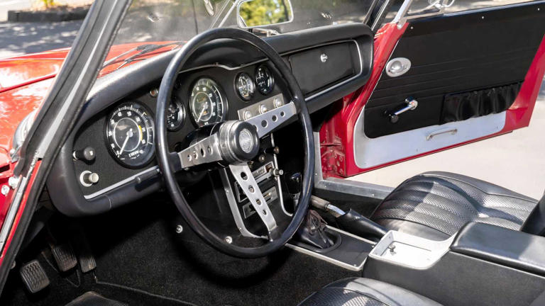The forgotten Japanese roadster that paved the way for the Z-car is ...