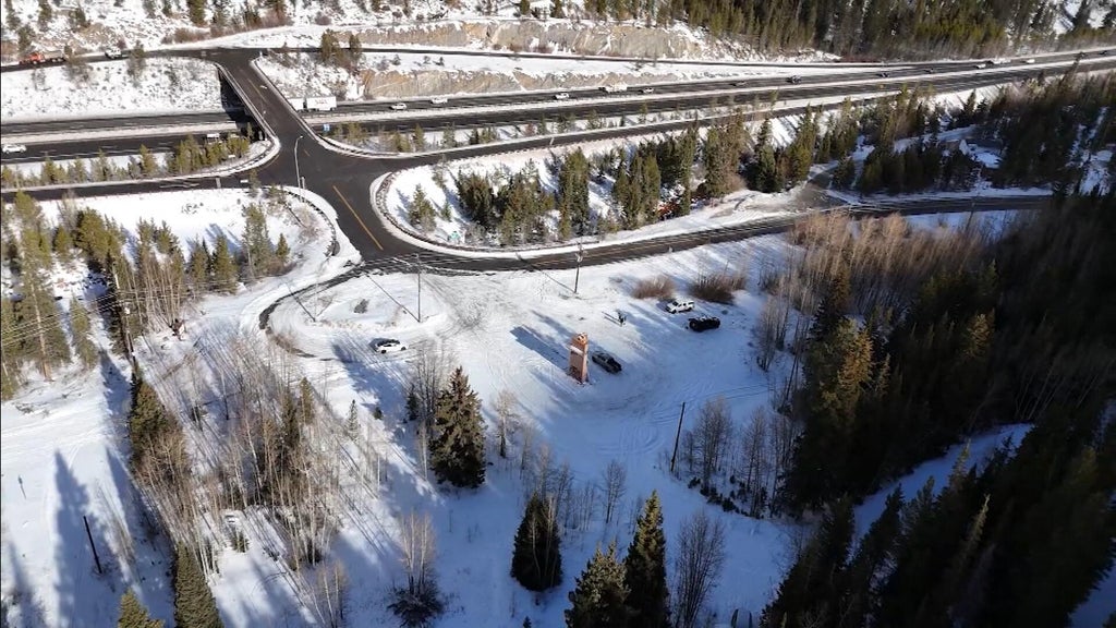 I-70 Bakerville Exit neighbors in Colorado mountains rally to stop ...