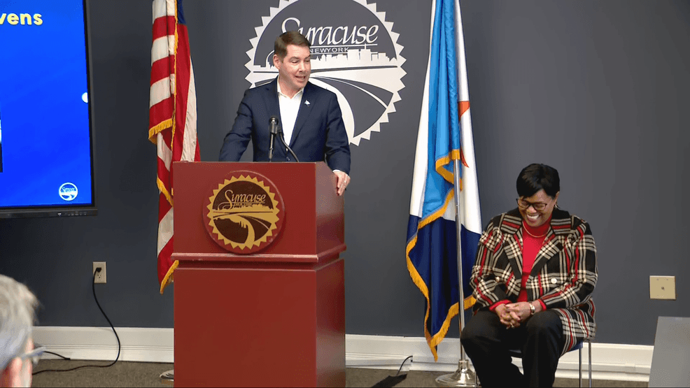 'Paused in progress': Mayor Walsh passes the conn to Sharon Owens at ...