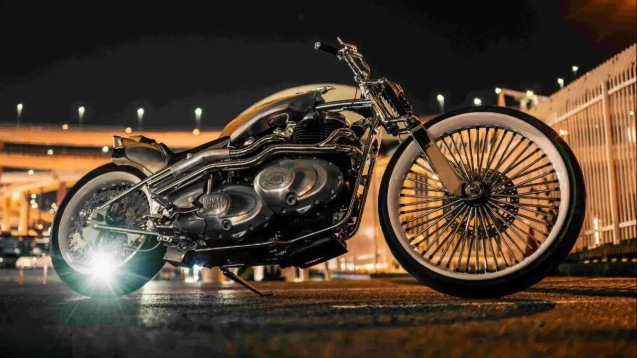Royal Enfield unveils VITA and Carolina Reaper customs at Japan’s HCS 2025