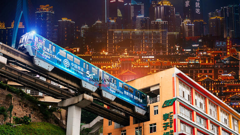 PFT's Week 16 2025 NFL picks: Florio vs. Simms