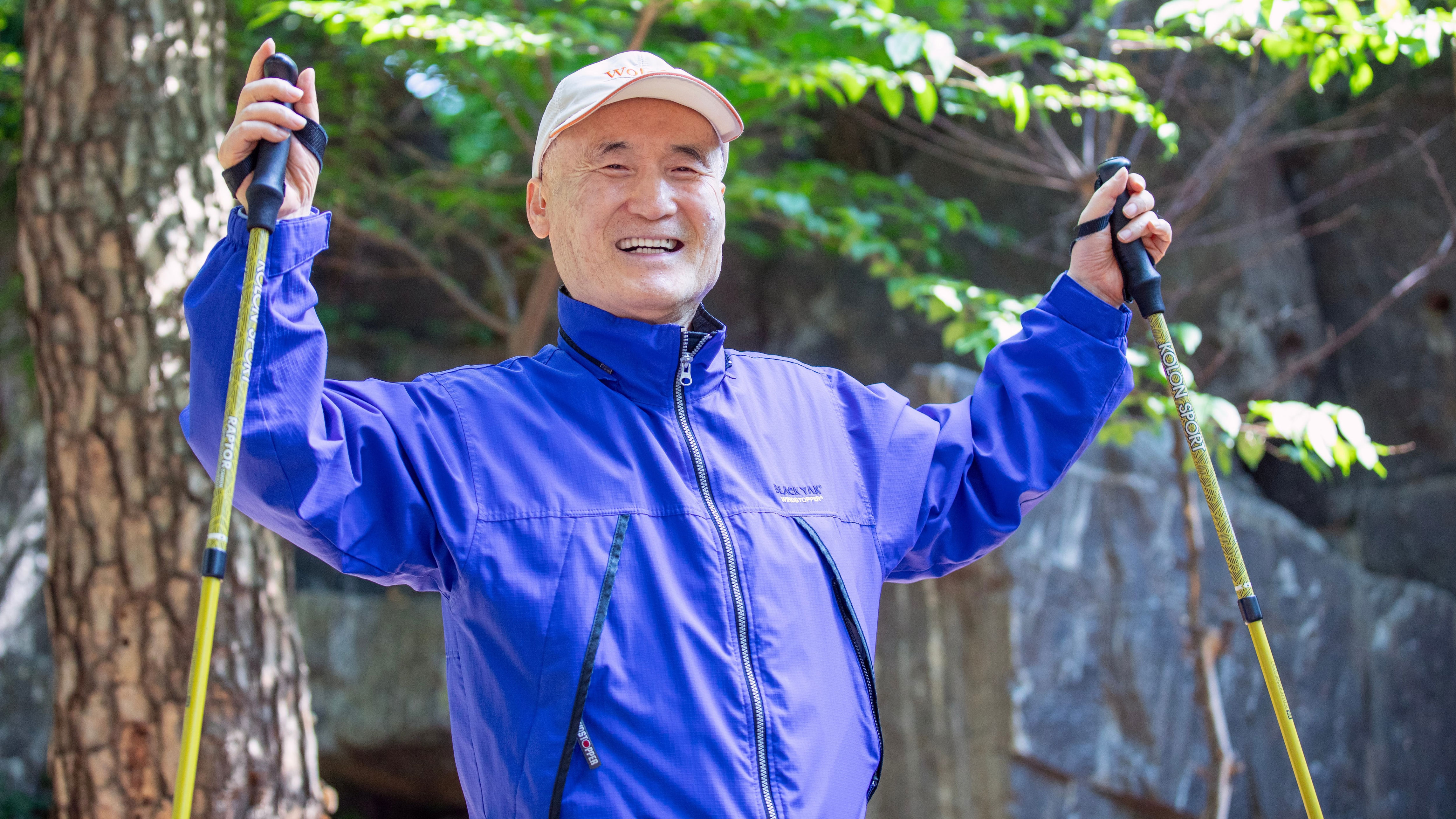 Chairman Kwon Jun-ha establishes mountain climbing scholarship at KAIST