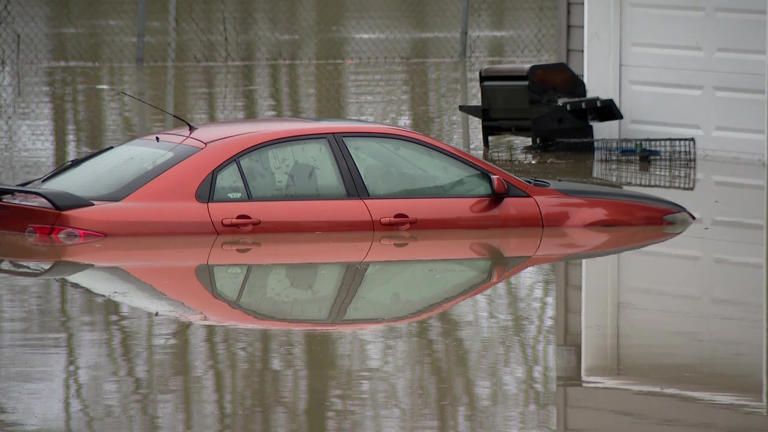 WA officials address flooding as slides and road closures remain