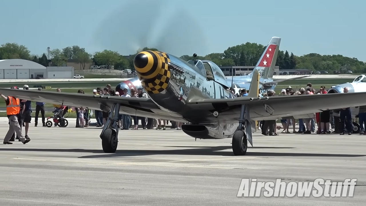 Why these Mustang low passes stunned everyone at the Gathering of Warbirds