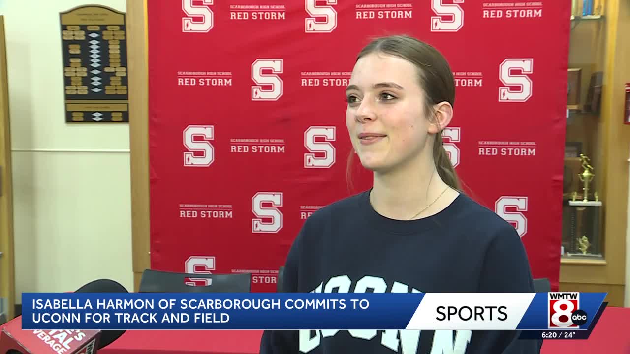 Harmon commits to UConn
