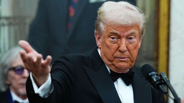 Donald Trump can't keep his ego in check as he practically begs the ...