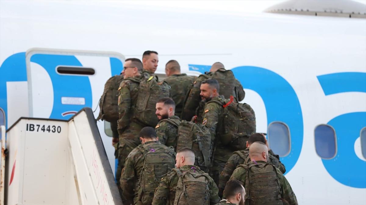 Más de 800 legionarios se despliegan en Eslovaquia para reforzar el ...