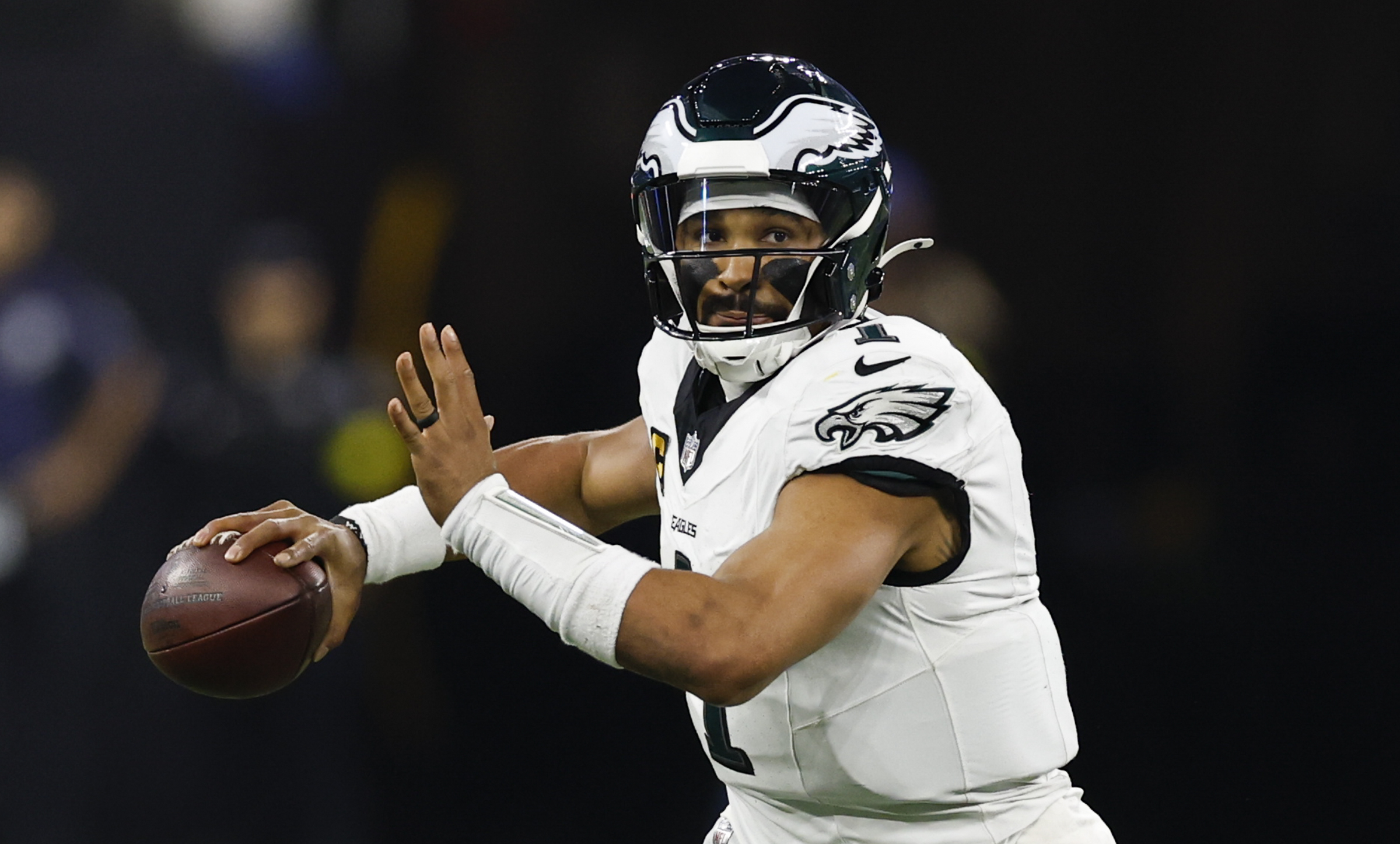 Eagles still big favorites vs. Raiders; plus, Week 15 odds for Jalen ...