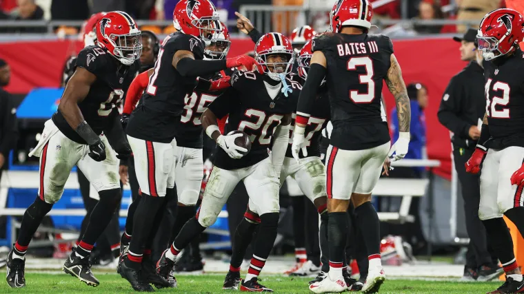 Buccaneers vs. Falcons final score, results: Kirk Cousins, Falcons ...