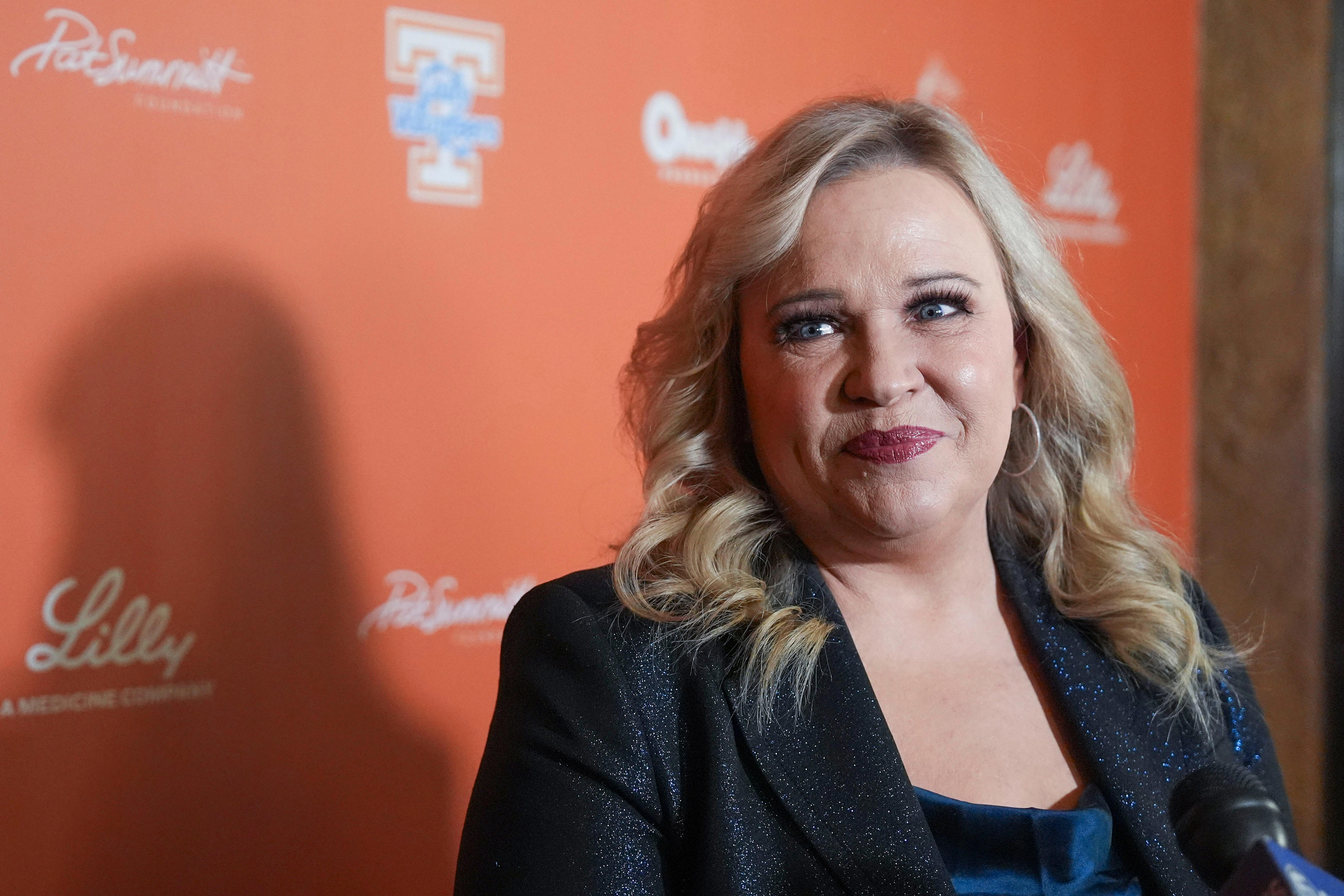 ESPN's Holly Rowe calls out Tennessee AD Danny White for handling of ...