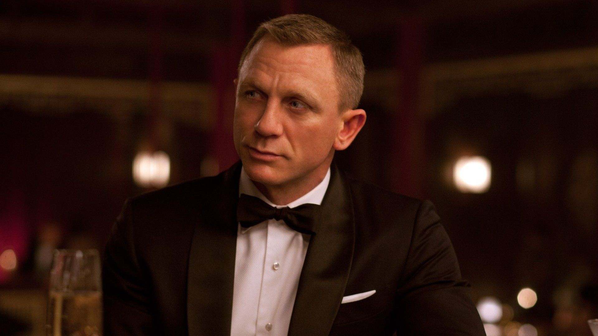 Daniel Craig's divisive James Bond movie Spectre becomes a streaming ...