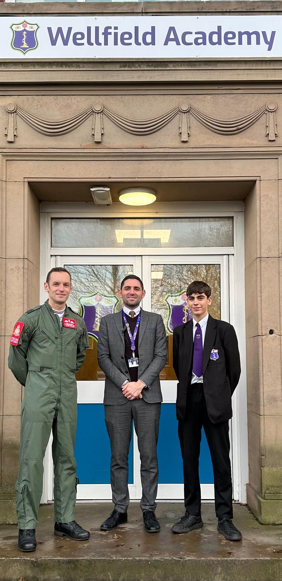 Lancashire school welcomes Red Arrow pilot alumnus back to his old school