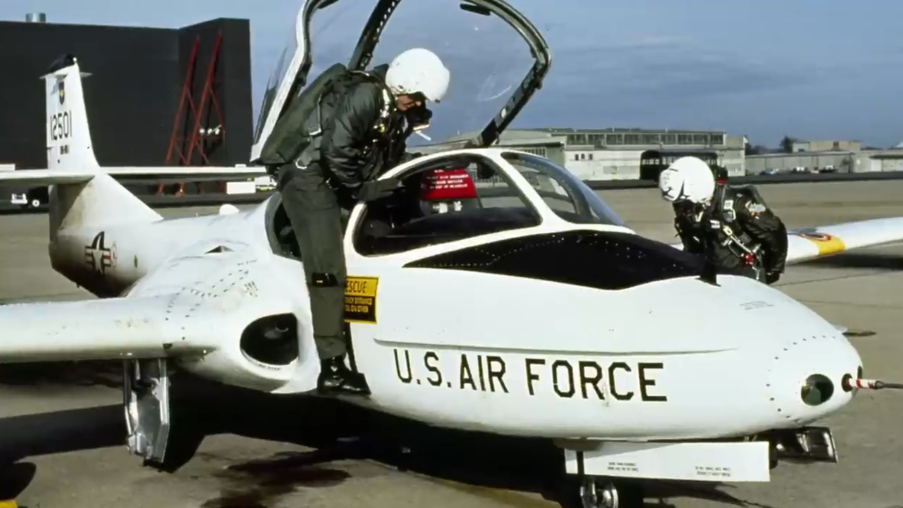 Colonel Steve Ladd speaks – flying the F-4, surviving the A-10