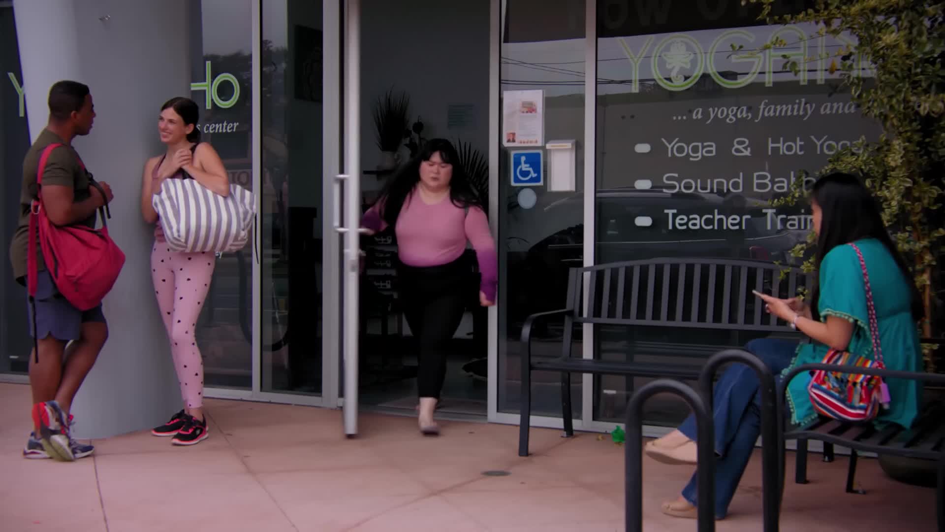 This rude yoga teacher fat shames her!