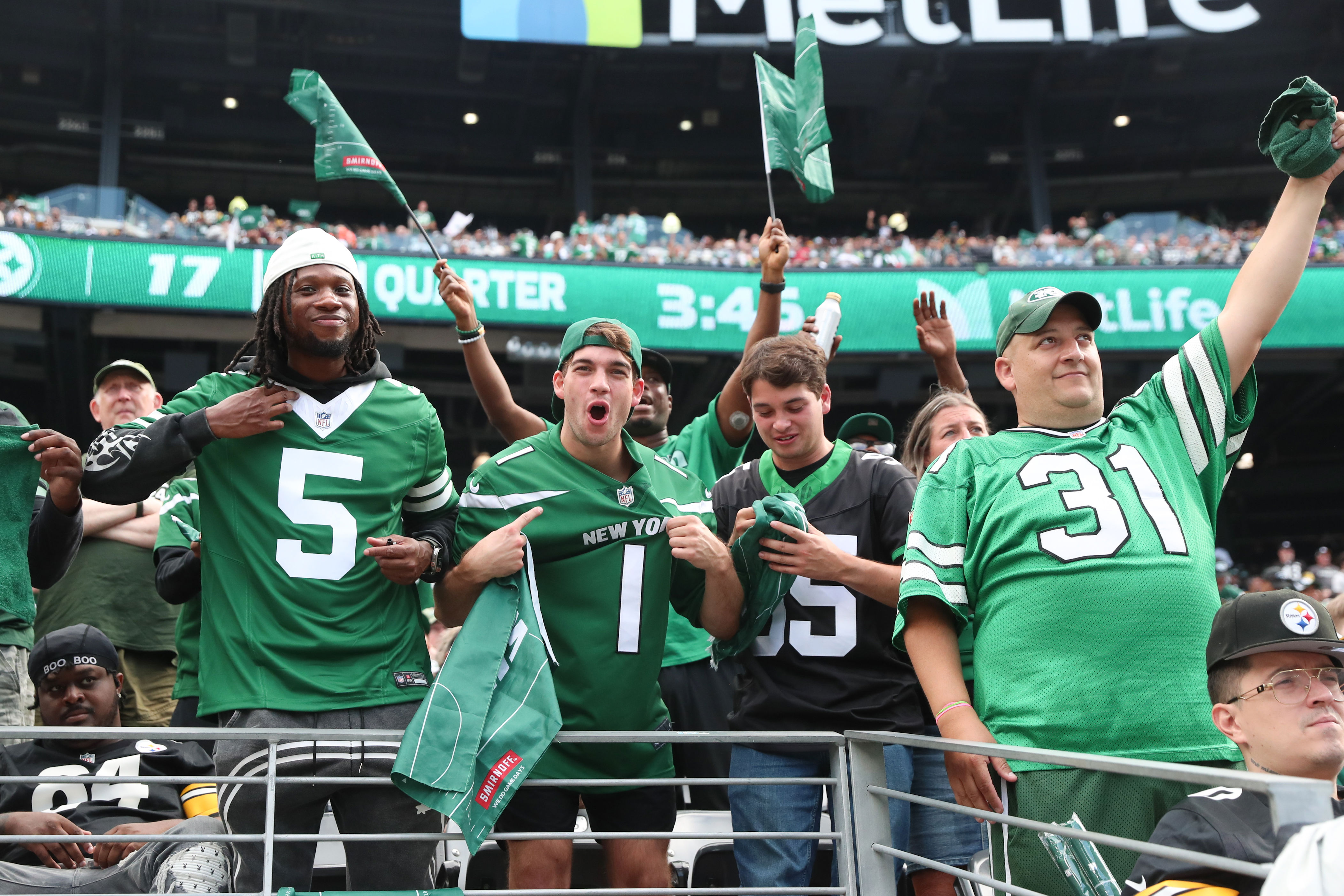 New York Jets flight connections 12/12/25