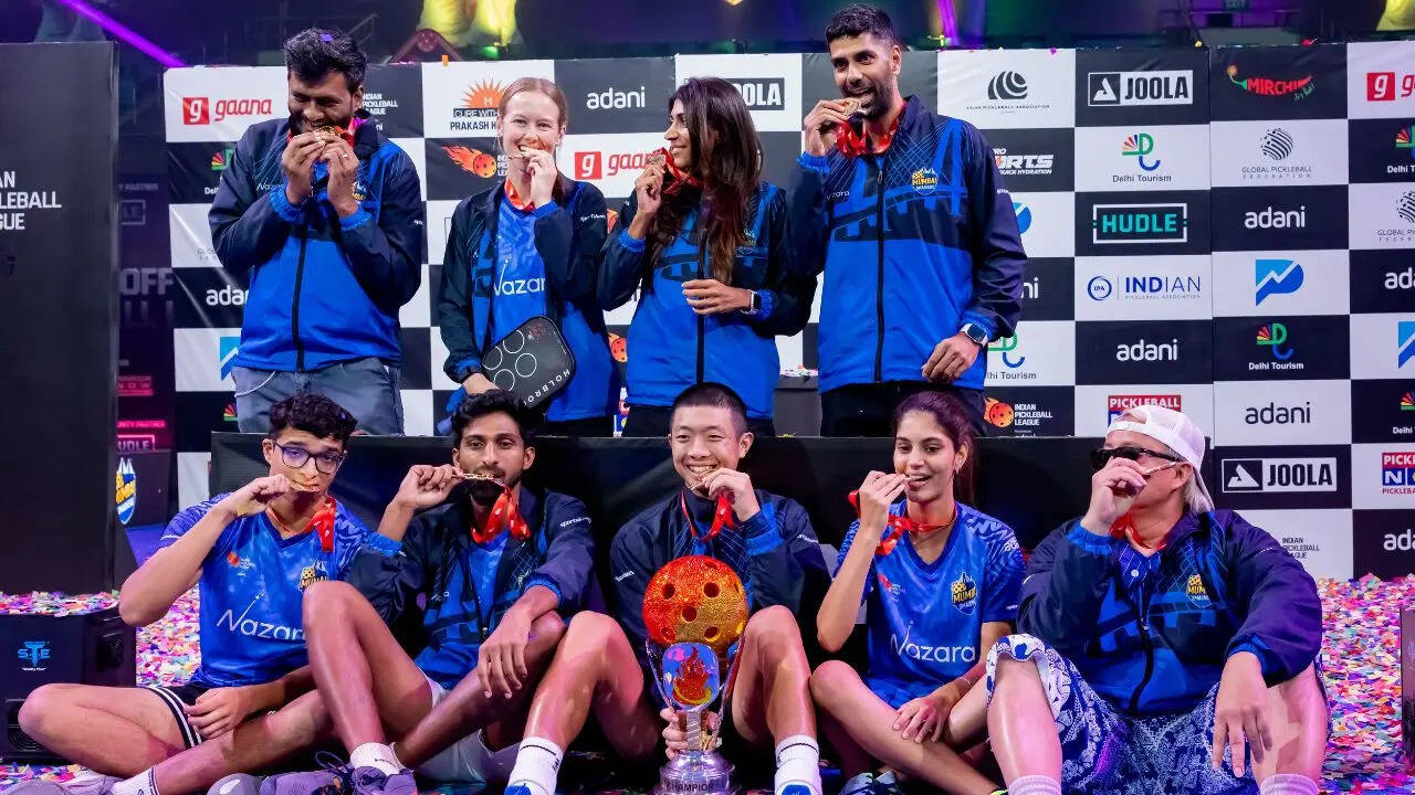 Mumbai Smashers’ electrifying celebration after clinching the IPBL ...
