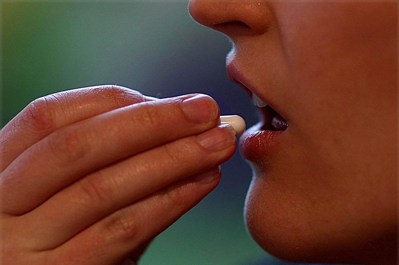 NHS guidance on symptoms that mean you should stop taking statins
