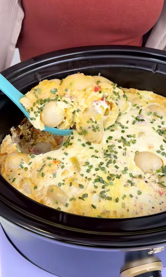 Slow cooker breakfast potatoes easy and delicious