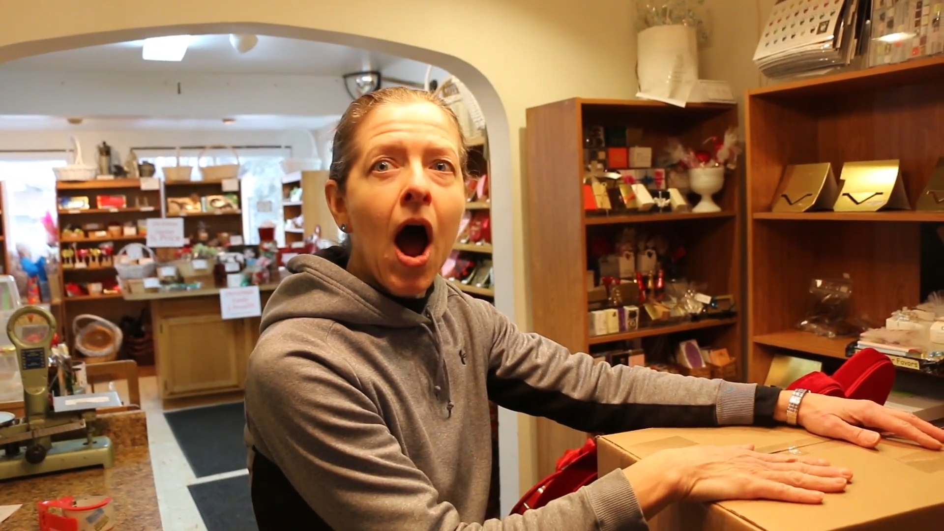 Packing Serena's box o' candy!