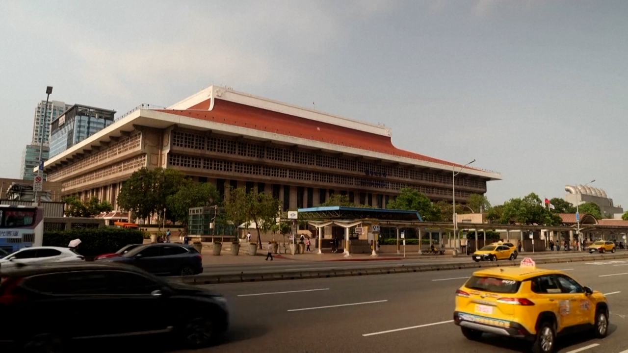 Analysis: Taiwan’s top 10% earn nearly 50% of income, hold 60% of wealth