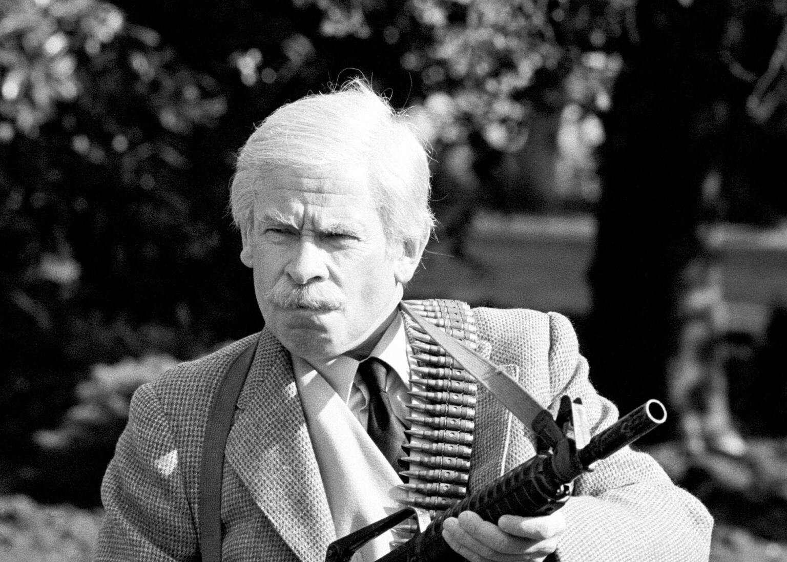 Tributes paid to Scottish comedy 'giant' Stanley Baxter after his death ...