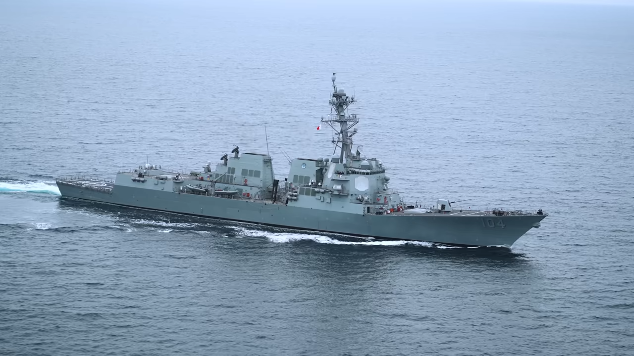 How the US Navy’s most heavily armed destroyer operated at sea