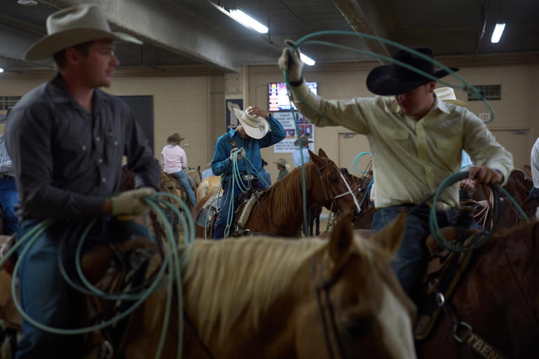 Threat of equine virus looms over nation's largest rodeo event in Las Vegas