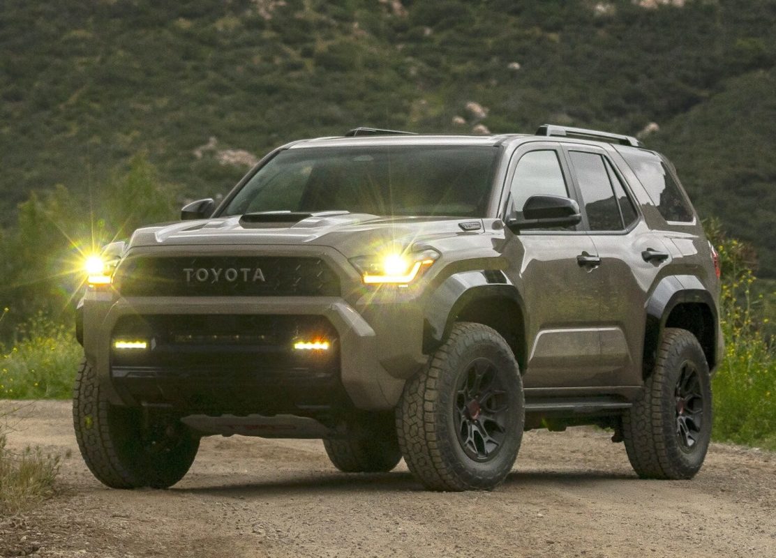 Two great lease deal options for 2025 Toyota 4Runner available this ...