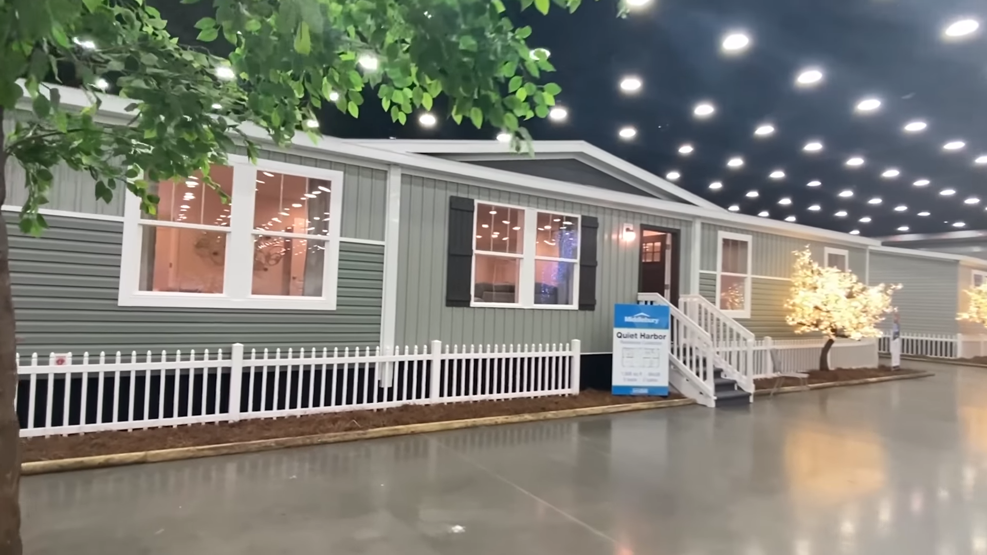 Quiet Harbor by Clayton Homes | 3 bed, 2 bath prefab house tour