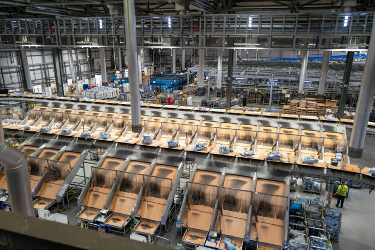 Royal Mail hub the size of six football pitches processed 9m parcels ...