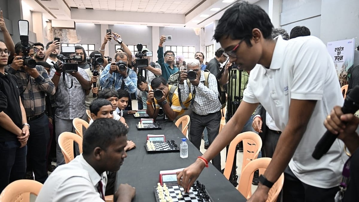 Dharavi schools chess championship 2025: Grandmaster Praggnanandhaa ...