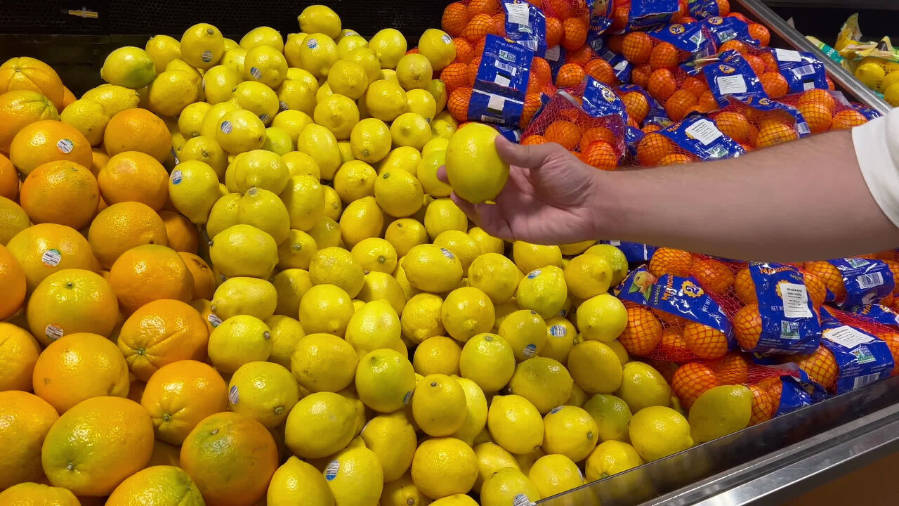 Decorate with fruit