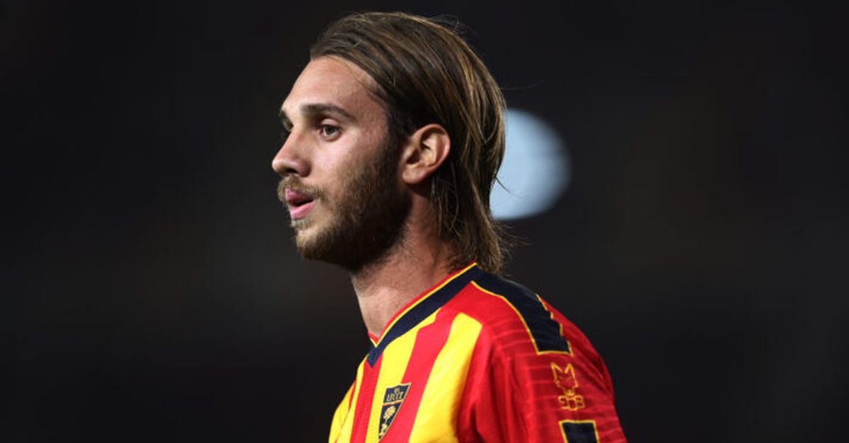 Lecce-Parma, formazioni ufficiali: Camarda in tribuna! Per Gallo ...