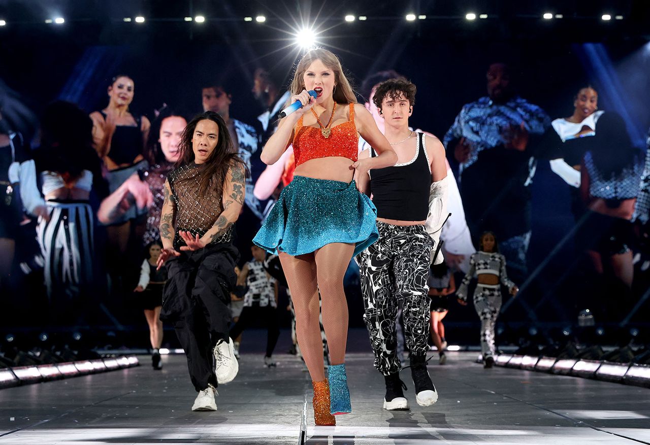 Why Taylor Swift allowed a male dancer to fulfill his 'meaningful' Eras ...