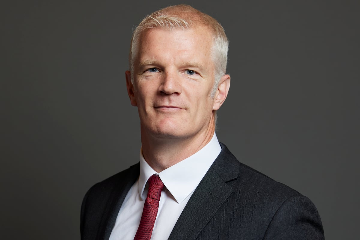 Who is Alistair Carns? The ex-marine tipped to be Labour leader