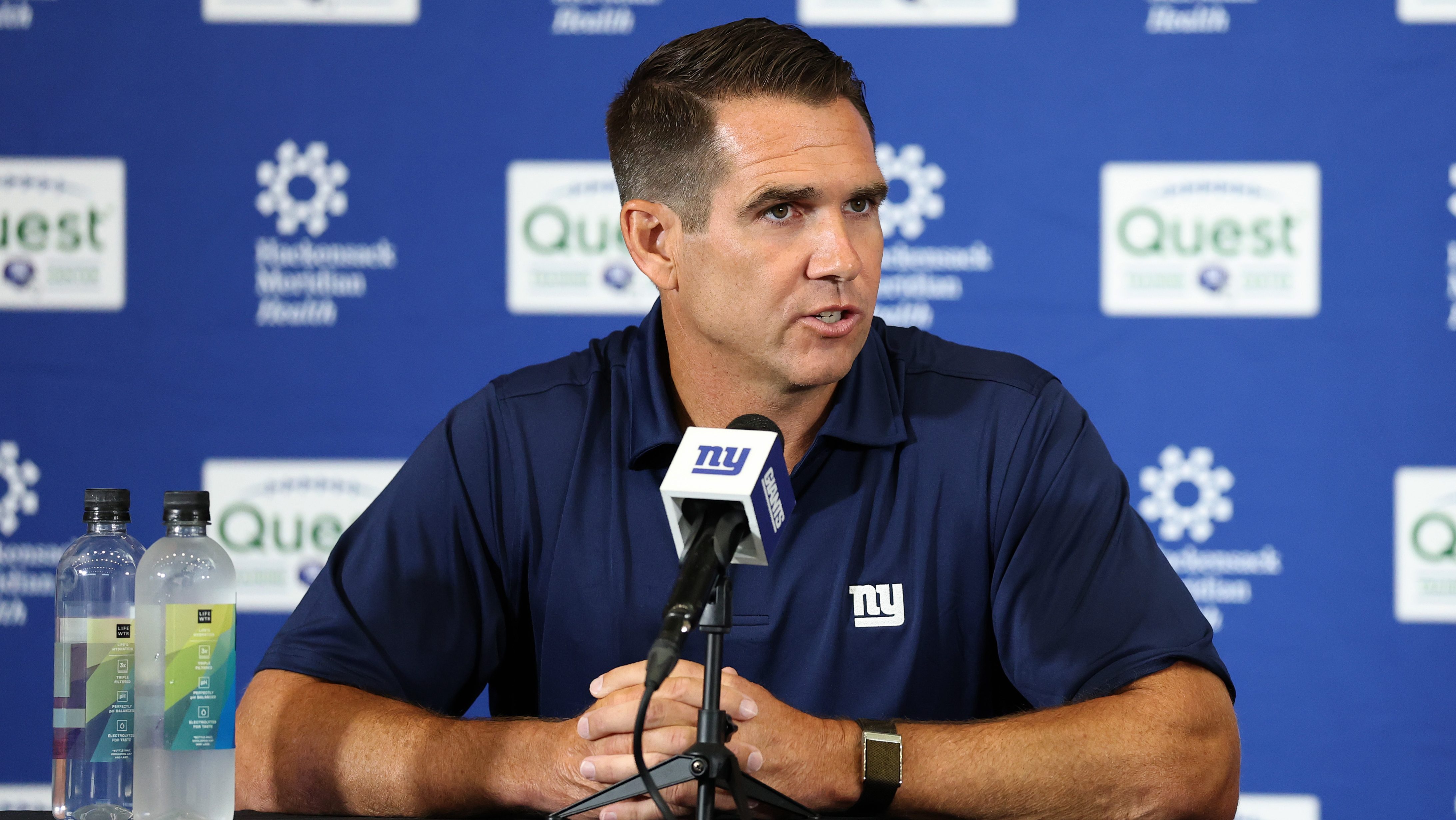 Giants leaning toward controversial decision on GM Joe Schoen: Report